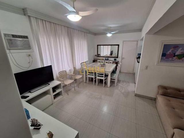 Apto reformado, 2 dorms Enseada