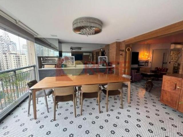 Apto reformado à venda na Vila Mascote 153m², 3 suítes, 3 vagas, lazer completo