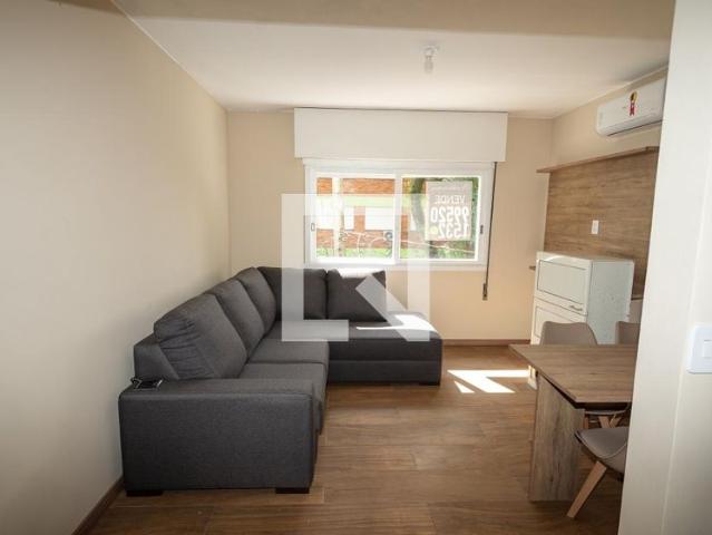 Apto, São Geraldo, 2 Quartos, 75 m2 Porto Alegre