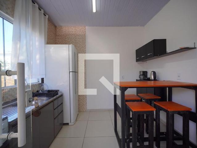 Apto, São João do Rio Vermelho, 1 Quarto, 25 m2 Florianópolis