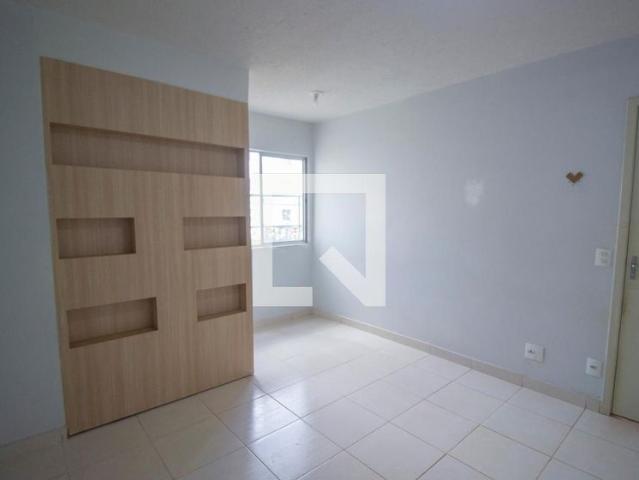 Apto, Santa Maria, 2 Quartos, 60 m2 Brasília