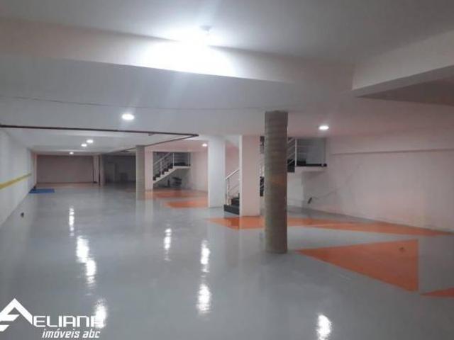 Apto sem condomínio na Vila Scarpeli Santo André