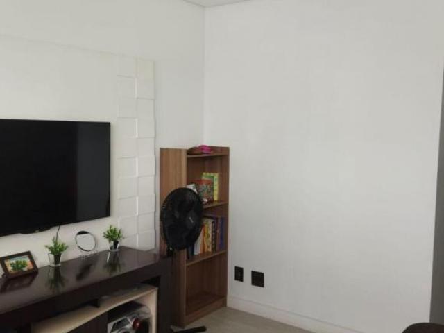 Apto Semi Mobiliado com 2 Dormitórios 1 Suíte 2 Vagas Jd. Sabará