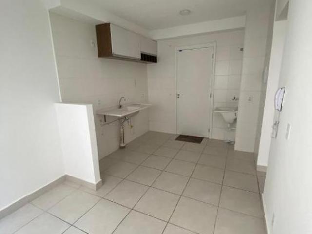 APTO SEMI NOVO EM ITAQUERA! Rua Augusto Carlos Bauman, 266. Condomínio novo, entregue em 2023. 2 dor