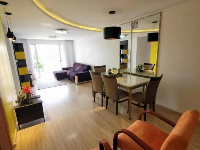 Apto semimobiliado com 03 dorm, sendo 01 suite
