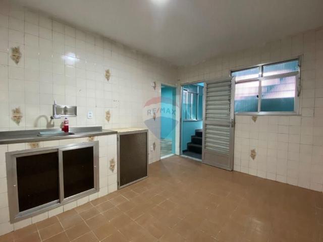 Apto tipo casa 1 Quarto para alugar por R$ 1.200,00 Madureira Rio de Janeiro