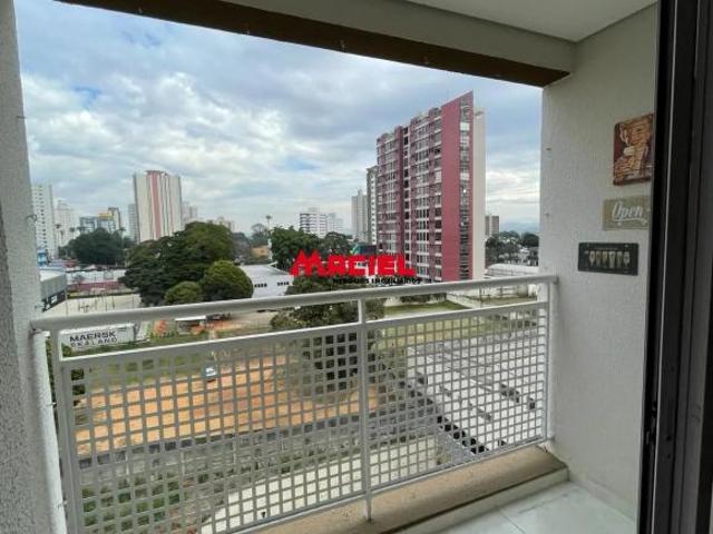 apto tipo flat,mobiliado, para venda no centro,prox de tudo