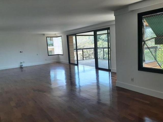 APTO V. MADALENA RUA ANDRADE FERNANDES 263M²AU