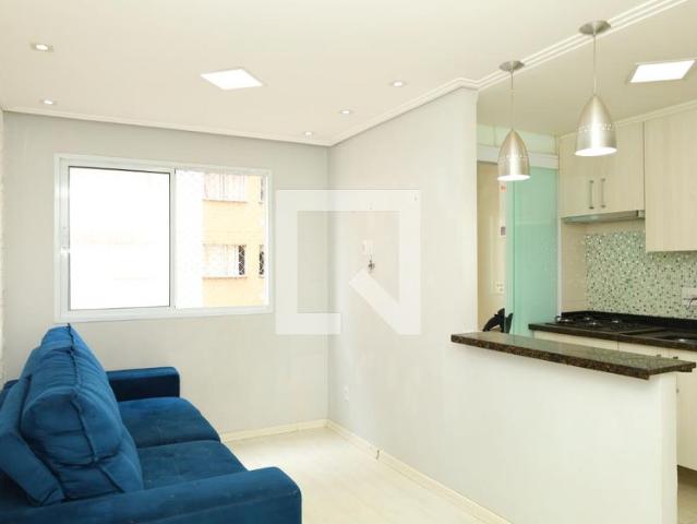 Apto, Vila Carmosina, 2 Quartos, 44 m2 São Paulo