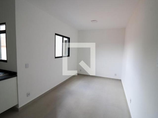 Apto, Vila Carrão, 0 Quarto, 26 m2 São Paulo