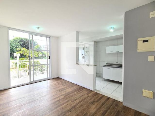 Apto, Vila Antonieta, 2 Quartos, 46 m2 São Paulo