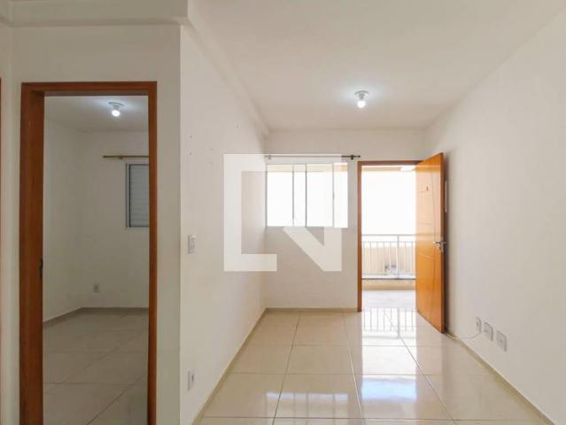 Apto, Vila Antonieta, 2 Quartos, 33 m2 São Paulo