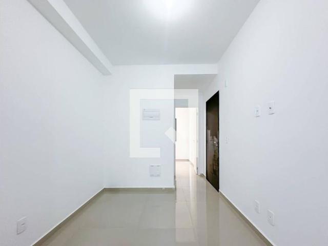 Apto, Vila Alpina, 1 Quarto, 28 m2 São Paulo