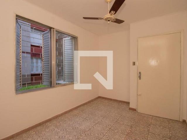 Apto, Vila Ipiranga, 1 Quarto, 38 m2 Porto Alegre