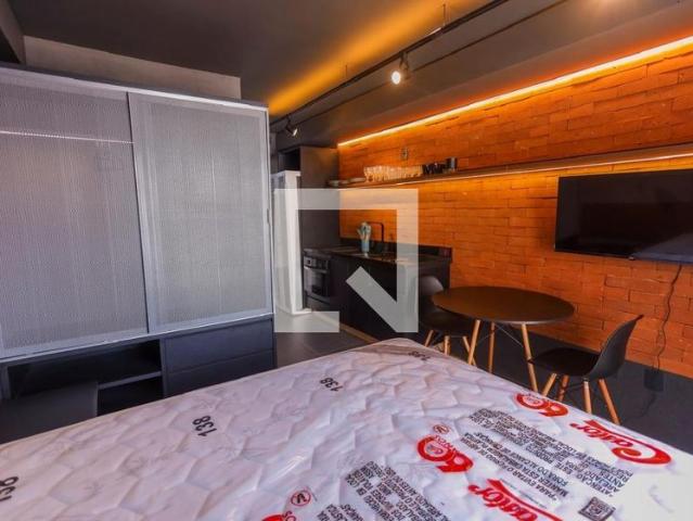 Kitnet, Vila Olímpia, 1 Quarto, 23 m2 São Paulo
