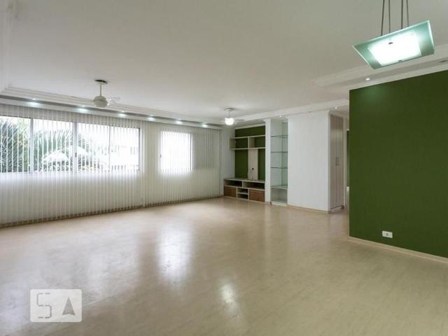 Apto, Vila Olímpia, 2 Quartos, 105 m2 São Paulo