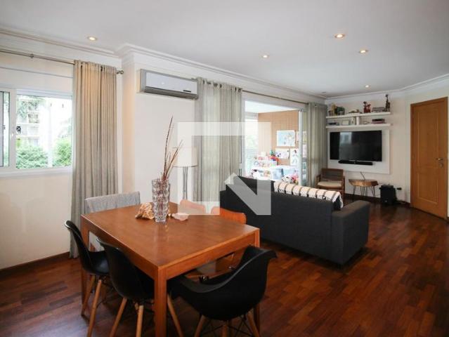 Apto, Vila Olímpia, 2 Quartos, 94 m2 São Paulo