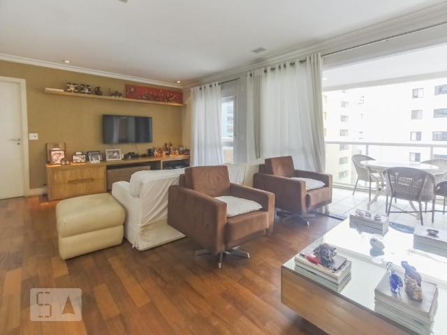 Apto, Vila Olímpia, 3 Quartos, 125 m2 São Paulo