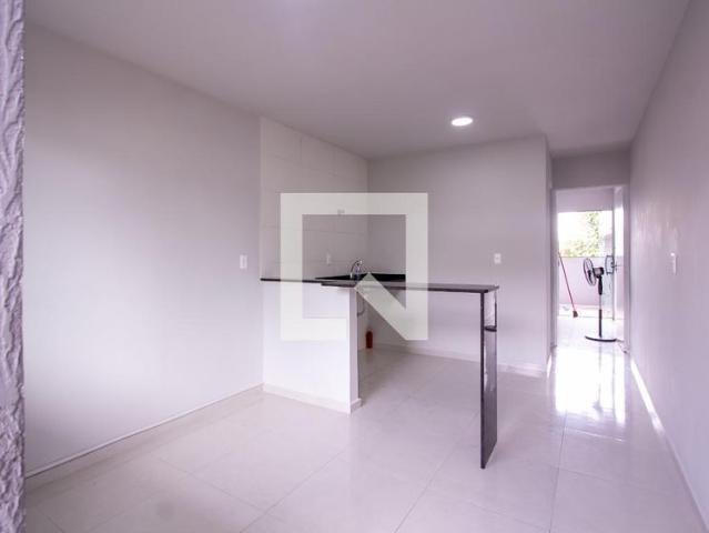 Apto, Vila Três, 1 Quarto, 32 m2 São Gonçalo