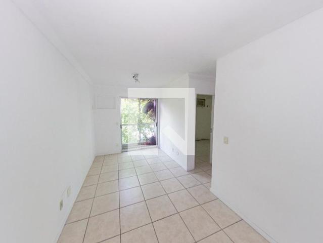 Apto, Vila Valqueire, 2 Quartos, 52 m2 Rio de Janeiro