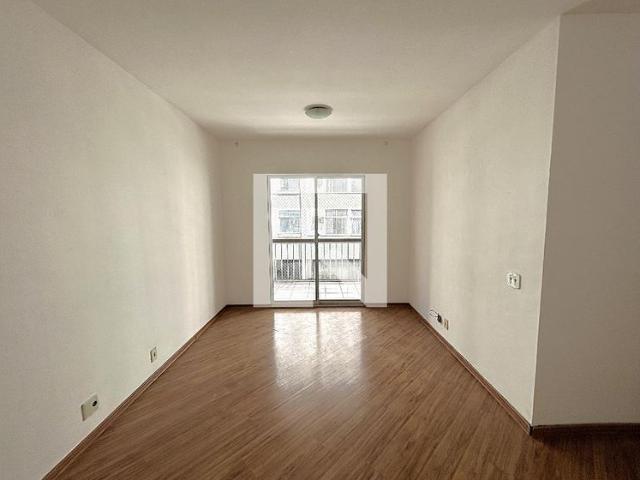Apto, Vila Valqueire, 2 Quartos, 60 m2 Rio de Janeiro
