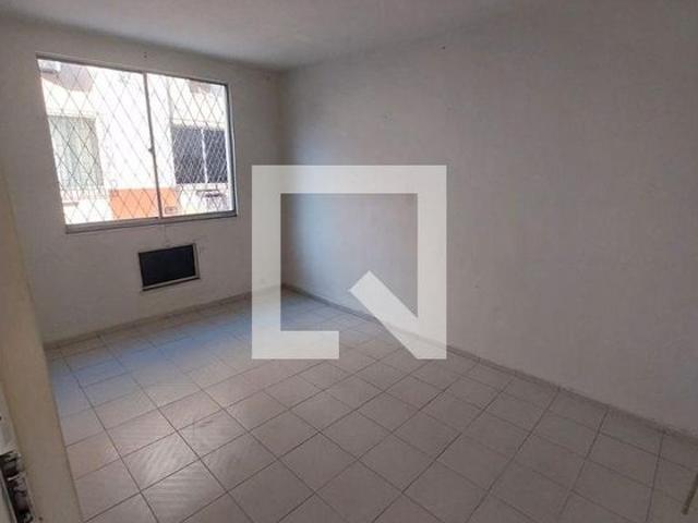 Apto, Vila Valqueire, 2 Quartos, 60 m2 Rio de Janeiro