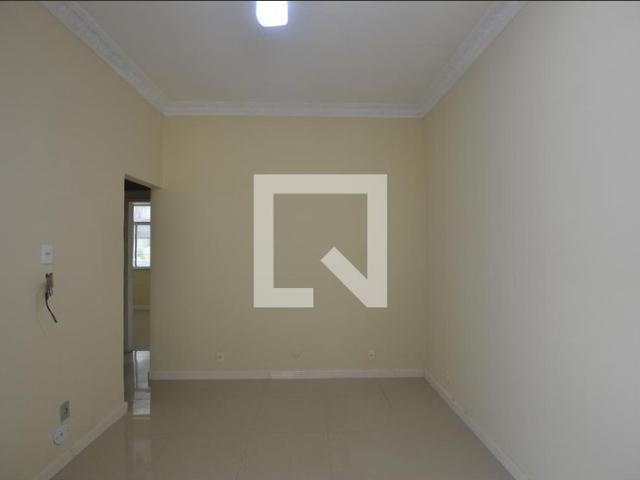 Apto, Vila Valqueire, 2 Quartos, 65 m2 Rio de Janeiro