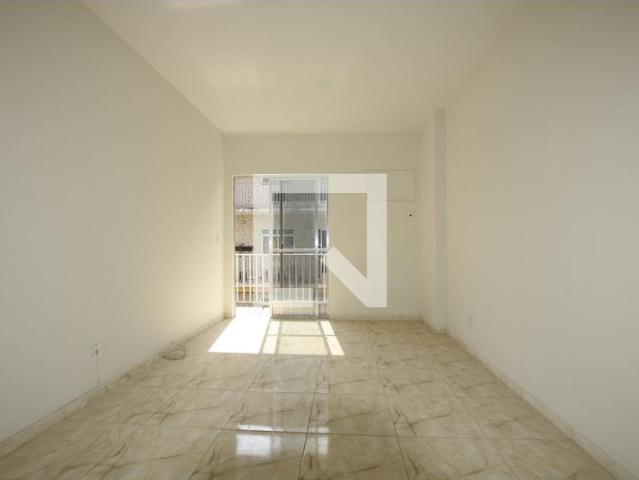 Apto, Vila Valqueire, 2 Quartos, 80 m2 Rio de Janeiro