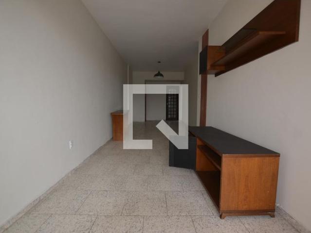 Apto, Vila Valqueire, 2 Quartos, 108 m2 Rio de Janeiro