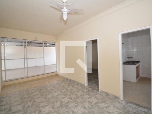 Apto, Vila Valqueire, 2 Quartos, 120 m2 Rio de Janeiro