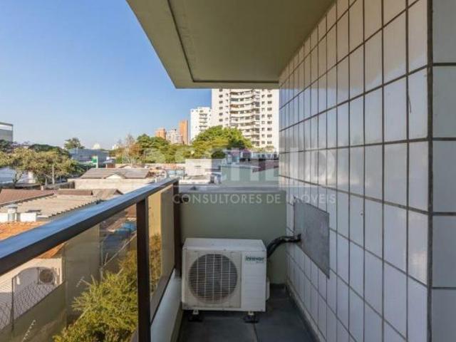 APTO 04 DORMS 02 SUITES 210M2 CLOSET NO CAMPO BELO