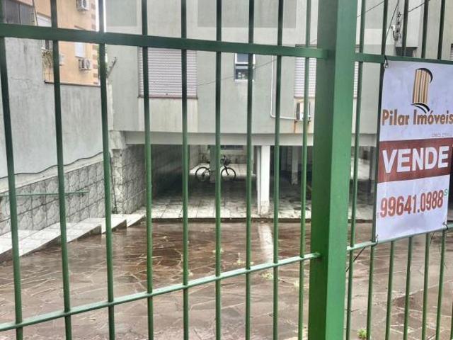 Apto 01 dorm com vaga no Cristo Redentor, 43 m2, 01 lance de escada