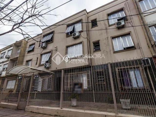 APTO 02 DORM.COM CHURRASQUEIRA E SACADA