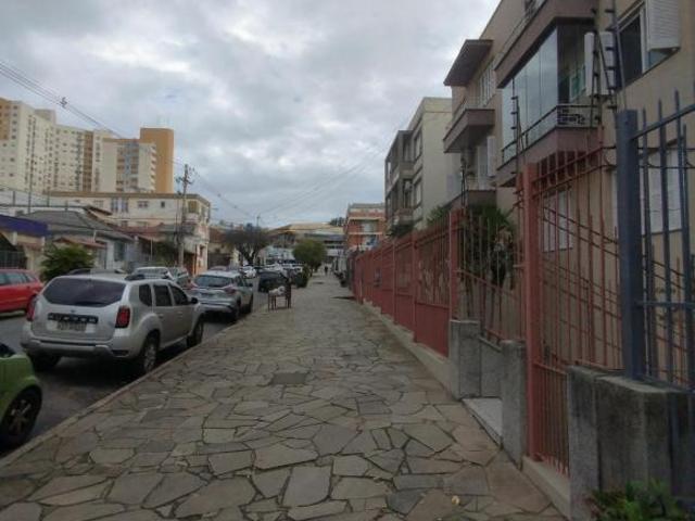 APTO 02 DORMITÓRIOS COM SACADA