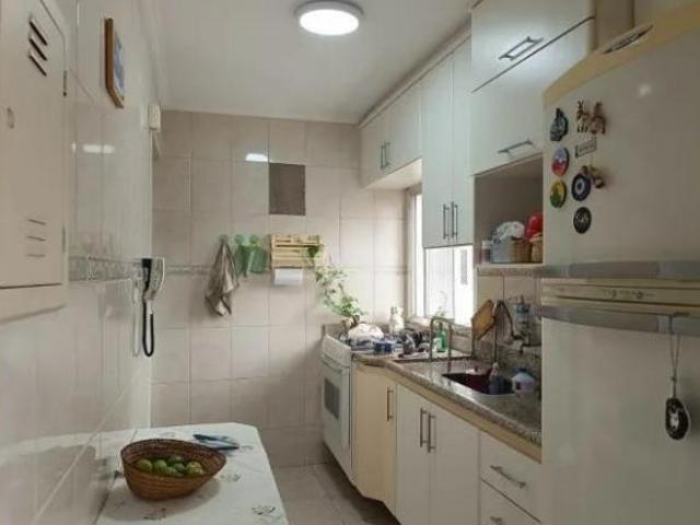 Apto. 02 dorms. amplo, impecável, excelente localização próximo à Serra da Cantareira