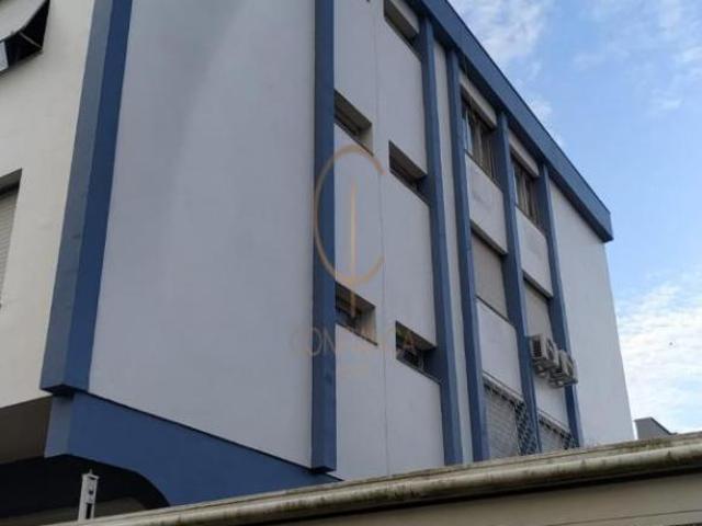 APTO 03 dormitórios, sendo 01 suíte e 04 vagas apenas 02 por andar
