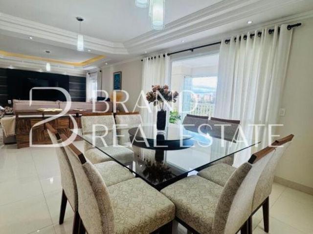 Apto 184 m² com 3 dormitórios á venda em Santo Amaro. andar alto
