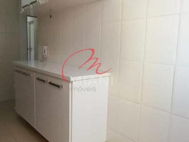 Apartamento À venda Atrás do Open Mall The Square Venda R$ 220 mil
