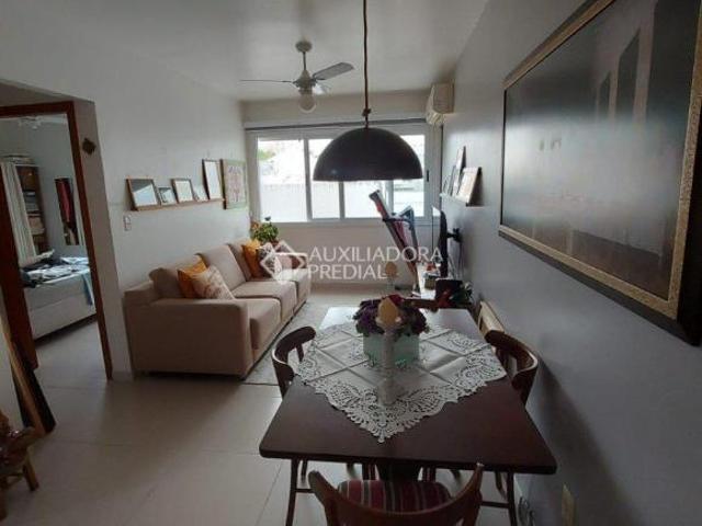 Apto 1 dorm, bem localizado na eudoro Berlink!