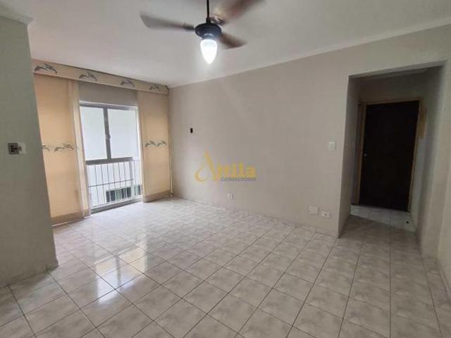 Apto 200mts praia Enseada, 2 quartos, 1 vaga