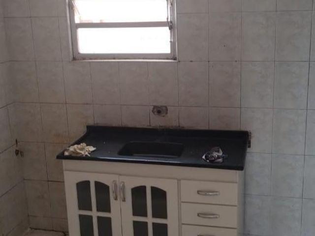 APTO 2 DORM NA CID. TIRADENTES PROXIMO DO TERMINAL NOVO