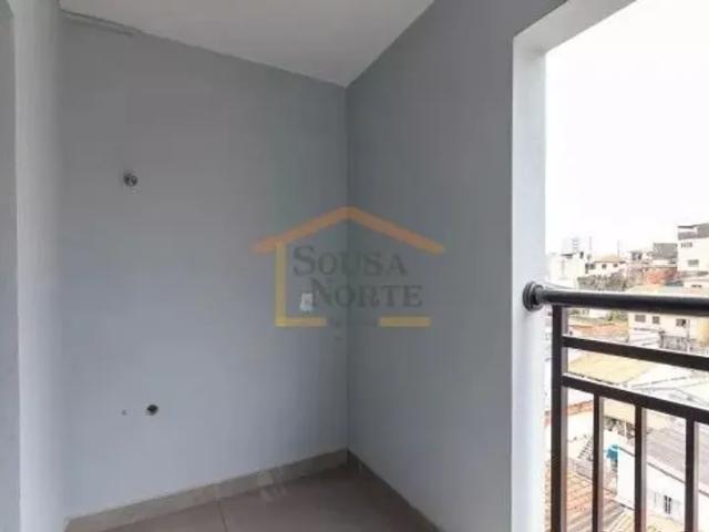 Apto 2 dormitórios, sacada, sem vaga. 43m². Parada Inglesa