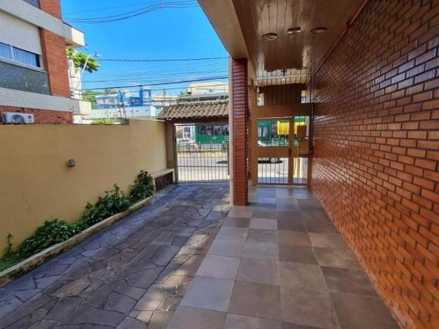 APTO 2 DORMITÓRIOS PROX. CLUBE GERALDO SANTANA
