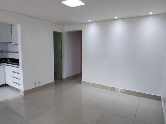 Apto 2 Qts c/Suíte Reformado e Planejado Lucio Costa Guará DF