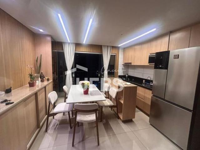 Apto 2 quartos com suíte, mobiliado, 65m² – Setor Bueno, próximo ao Parque Vaca Brava, lazer complet