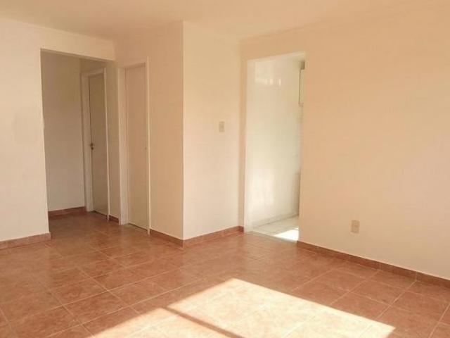 Apto 2 Quartos| Reformado| Garagem| Face Norte ensolarado| Aceita Financiamento