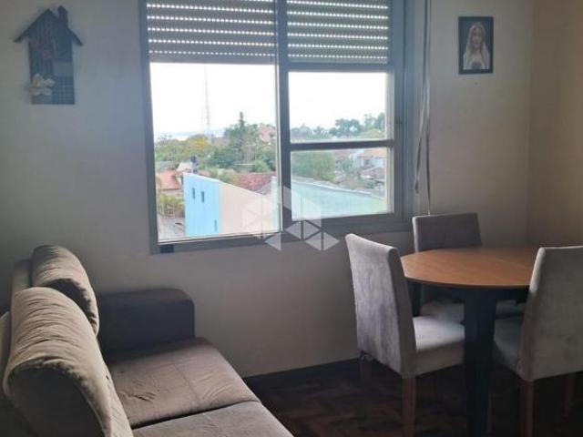 Apto 2D em Ipanema com ótima localização