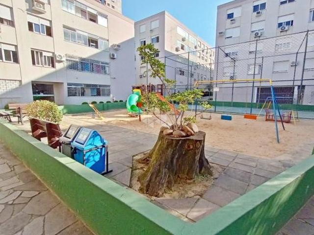 Apto 2dorm. com caragem coberta vila ipiranga