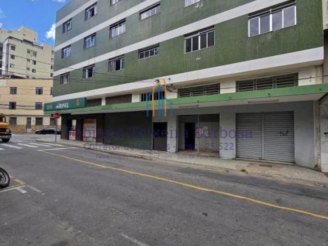 Apto 3/4 garden, suite, sem garagem à venda na Rua São Mateus em Juiz de Fora MG por apenas R$ 26