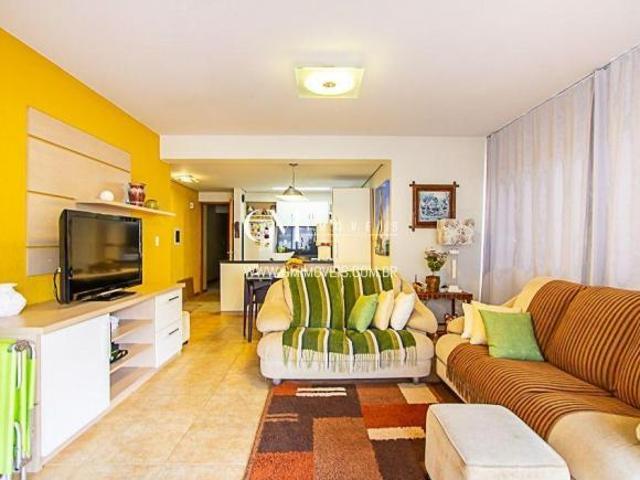 Apto 3 dorm, vista mar, predio com 1 apto por andar na Praia Grande Torres RS